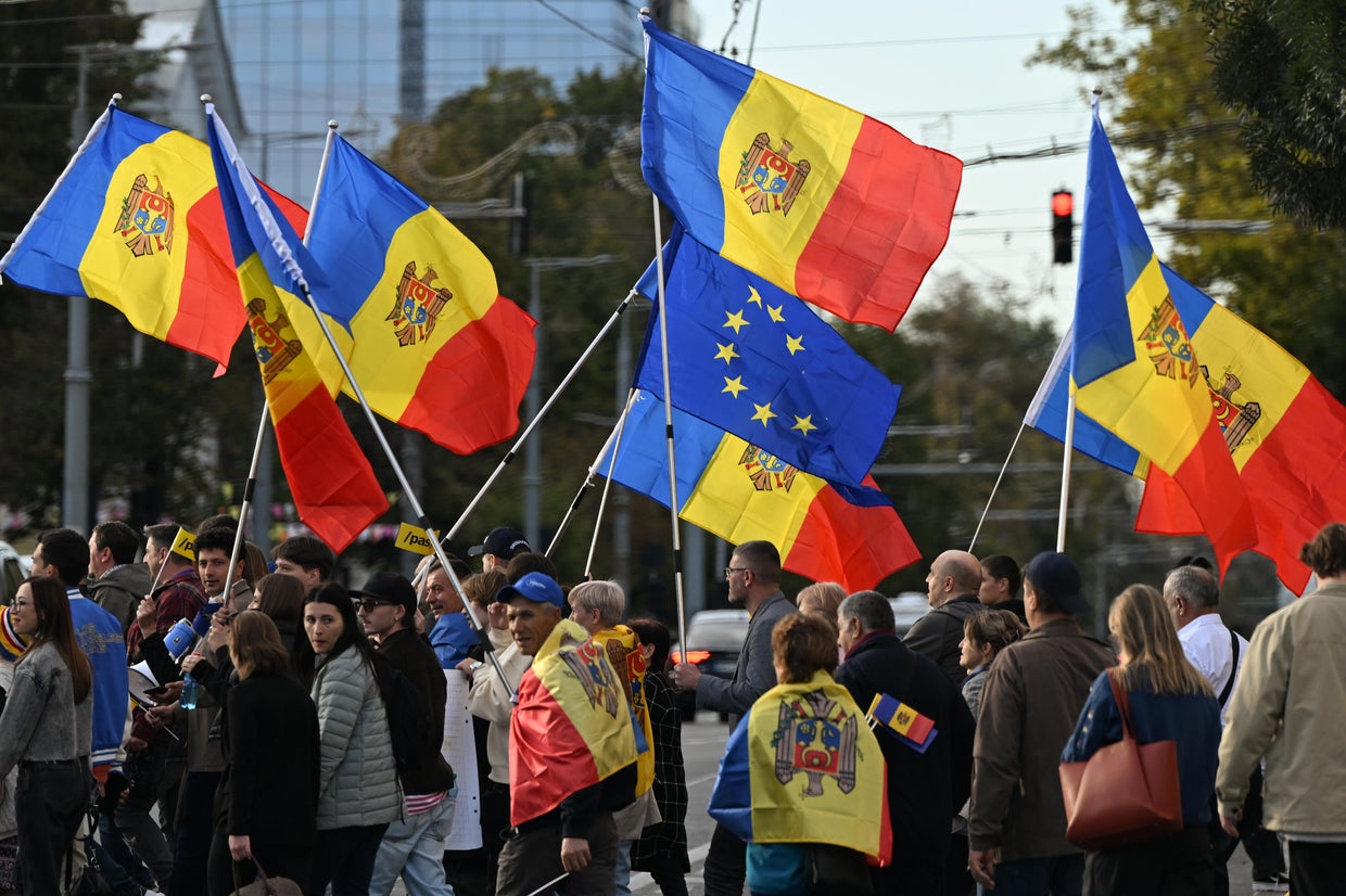 Moldova's pro-EU party wins clear parliamentary majority, defeating pro ...