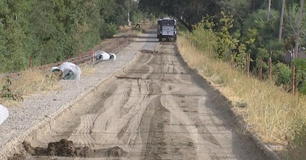 Construction blunders mount on Sacramento's Del Rio Trail as pavement ...