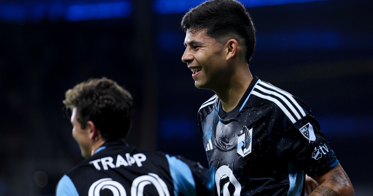Minnesota United cruises to 3-0 victory over Sporting KC - CBS Minnesota