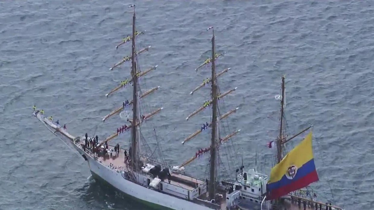 San Francisco Fleet Week to go on without U.S. Navy as shutdown ...