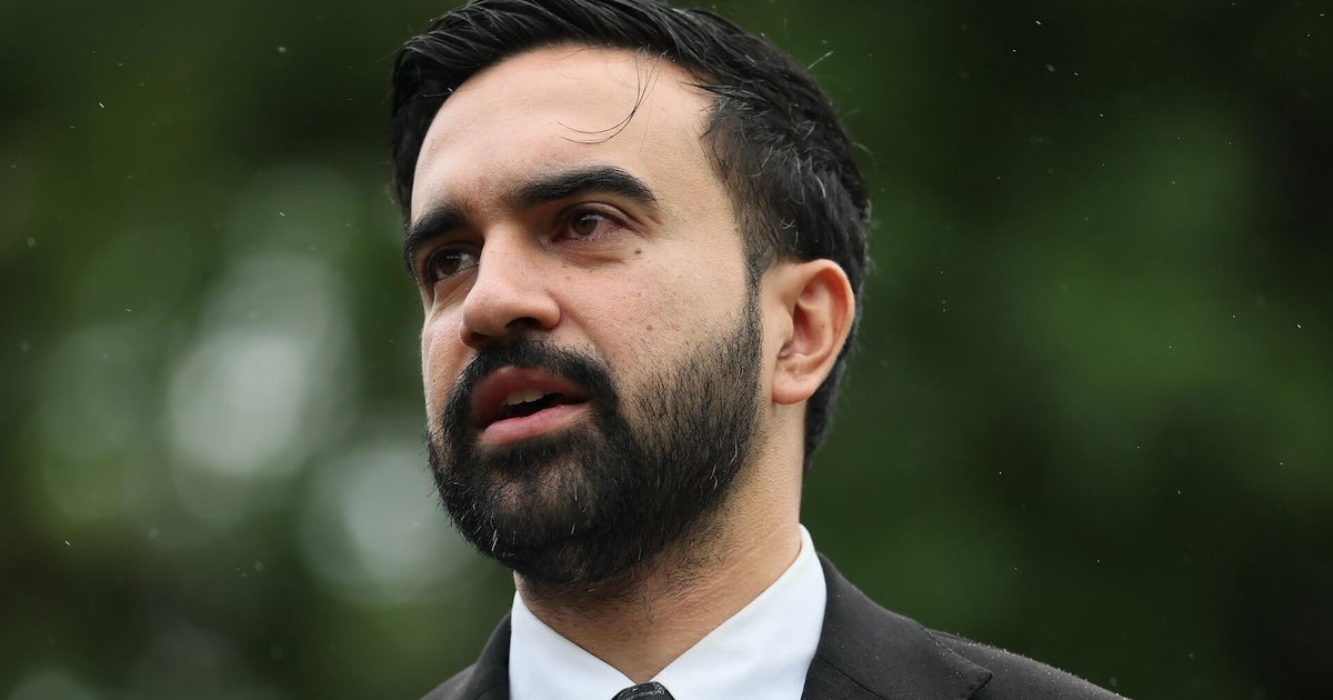 Some NYPD officers worry about Mamdani becoming the NYC mayor, The Free Press reports - CBS News