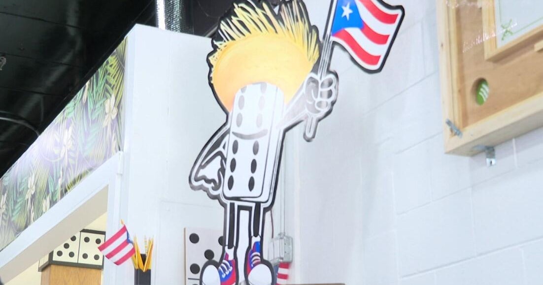 Dominoes club in Humboldt Park shares Puerto Rican pastime with Chicago ...