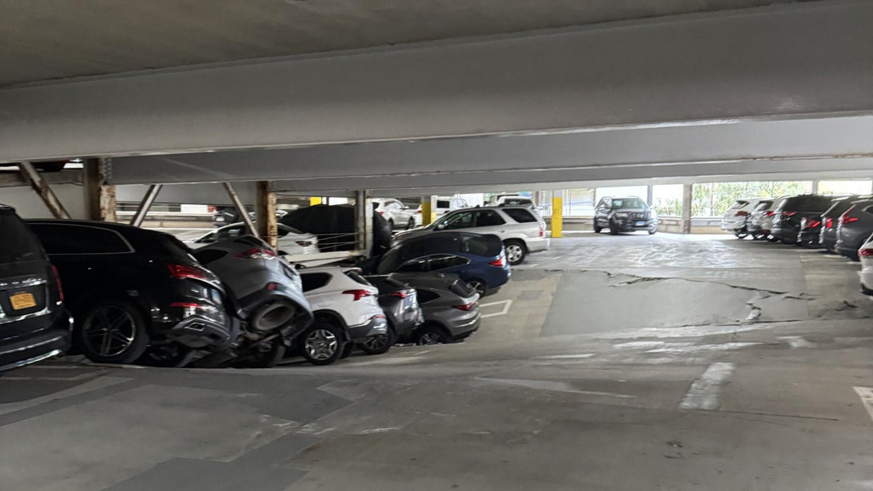 Collapsed parking garage in White Plains, N.Y., was undergoing ...