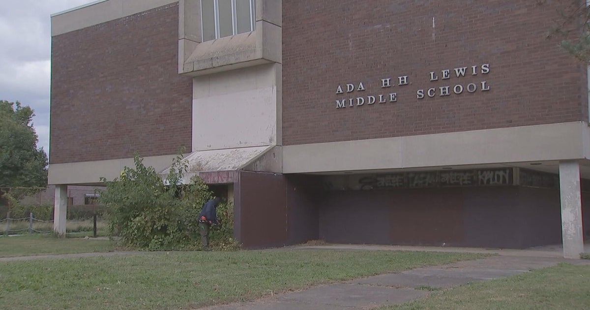 Philadelphia city councilmember calls for vacant school to be ...