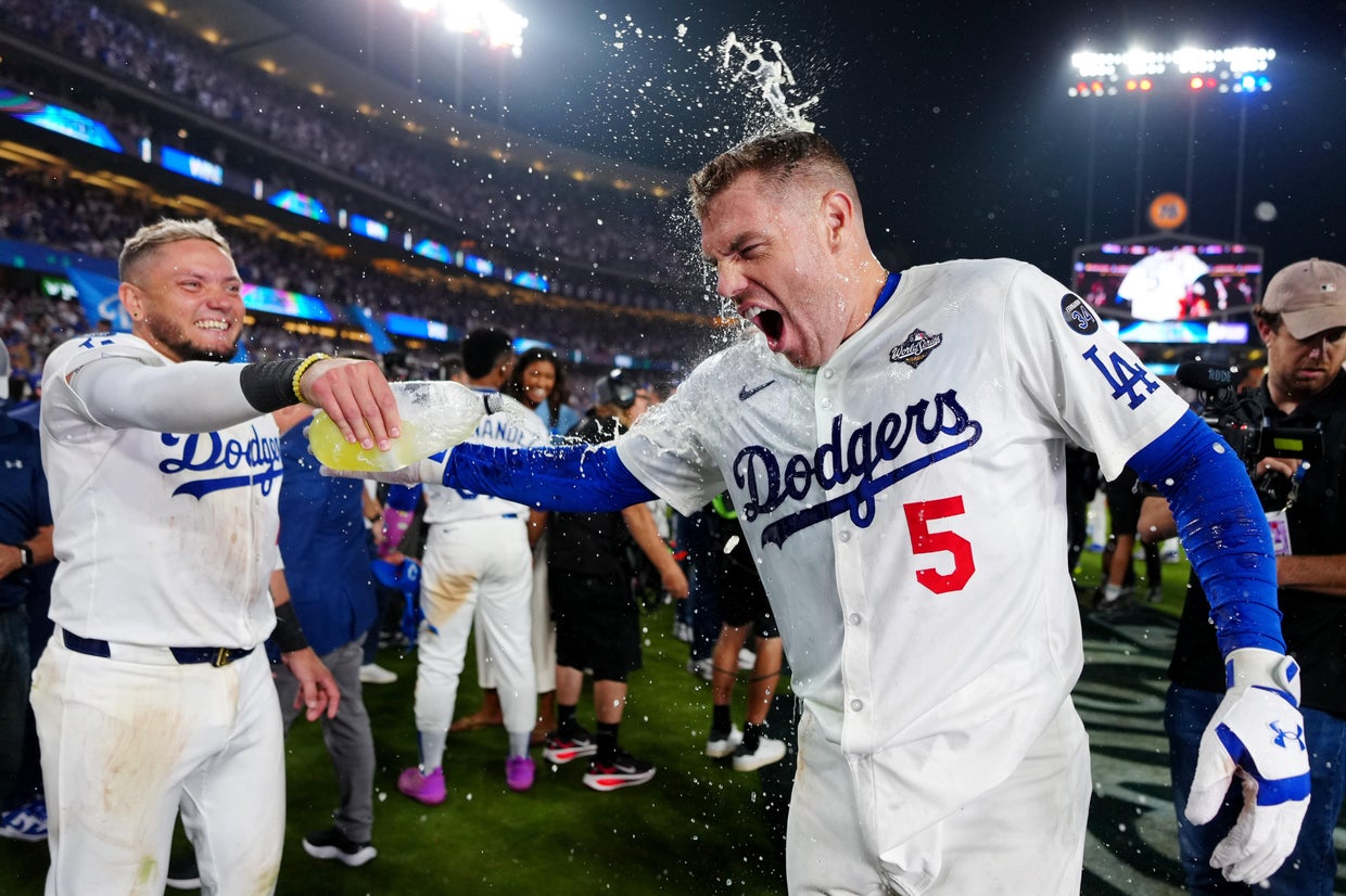 A marathon at the Ravine: Dodgers fans react to historic World Series ...