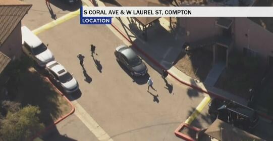 Police detain 2 alleged armed robbery suspects at the end of pursuit in ...