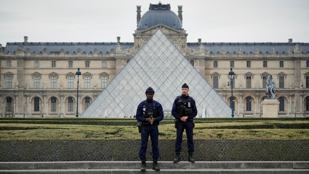 Louvre chief announces "emergency measures" to boost security after ...