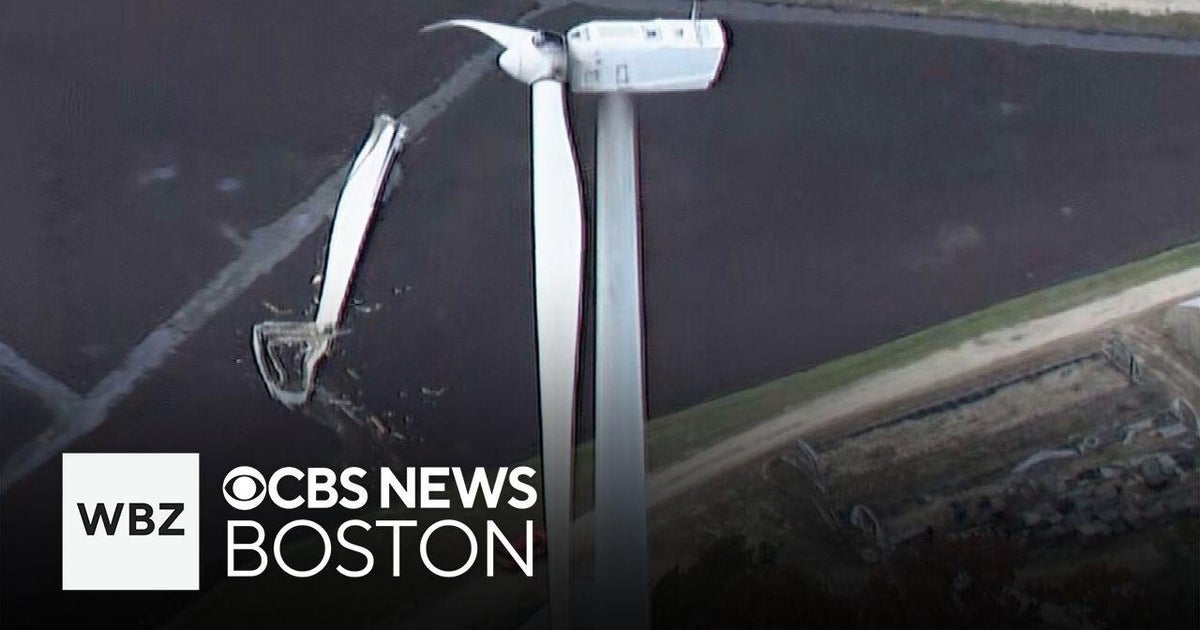 Video shows blade after falling off of wind turbine in Plymouth ...