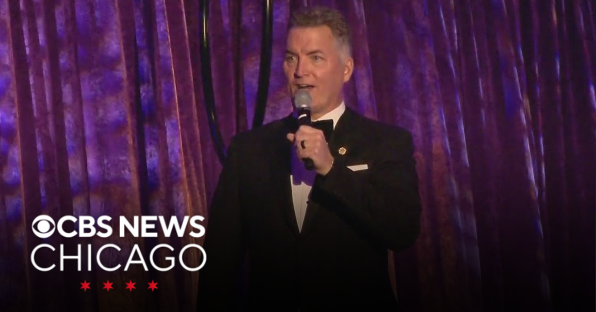 Joe Donlon emcees annual Mercy Home Lux Gala - CBS Chicago