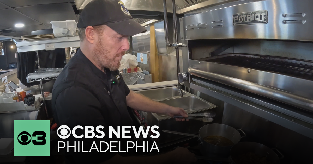 Sandwich shop owner supporting fellow veterans with free food on ...