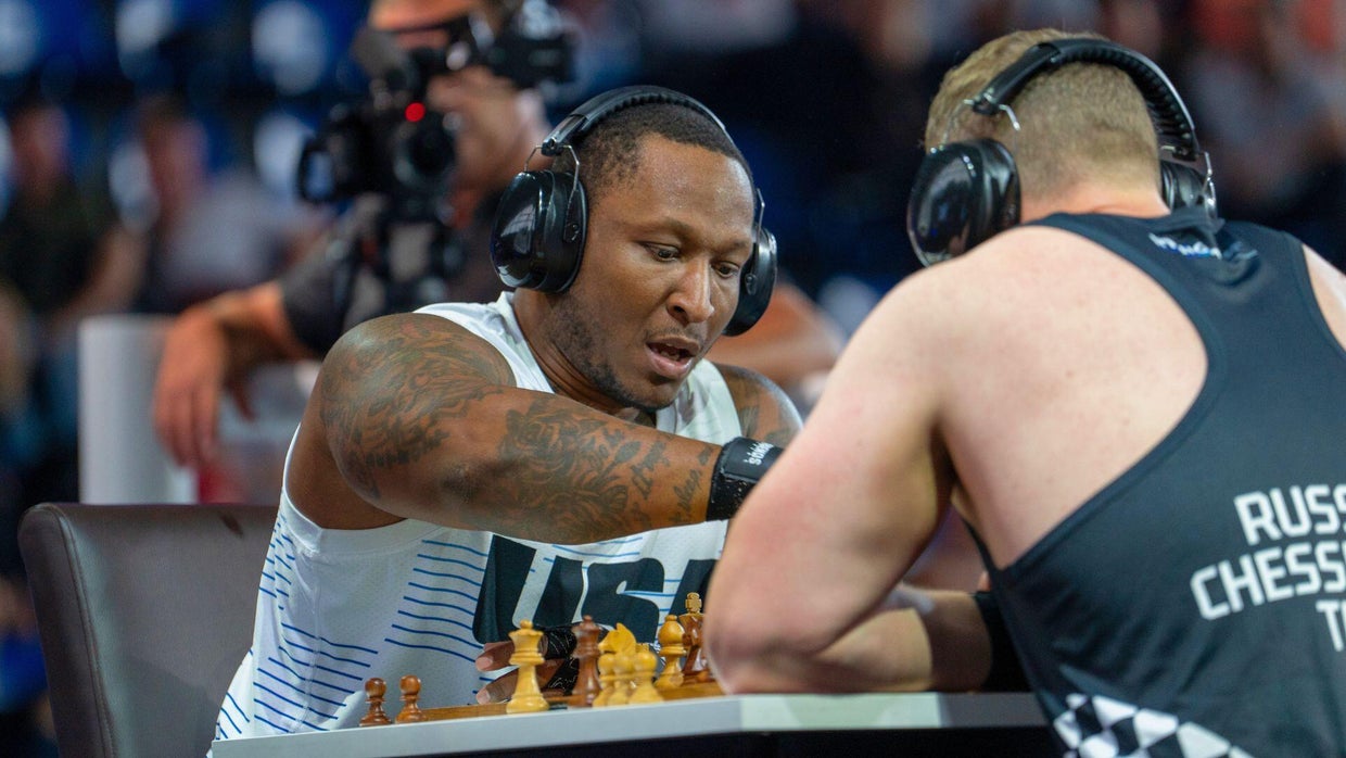 Checkmate or knockout: The sport of chess boxing combines brains and brawn - CBS News