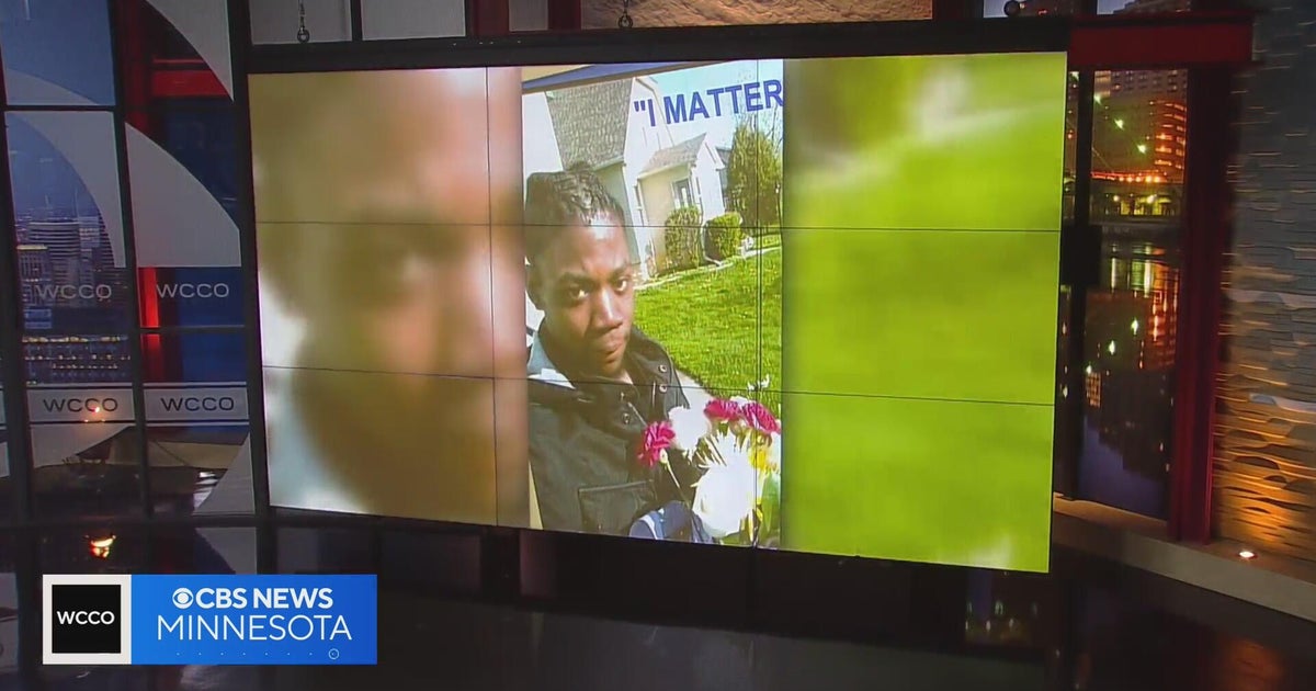 A decade later, Jamar Clark's family honor and remember him - CBS Minnesota