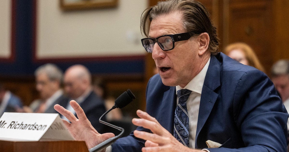 Acting FEMA head David Richardson resigns - CBS News