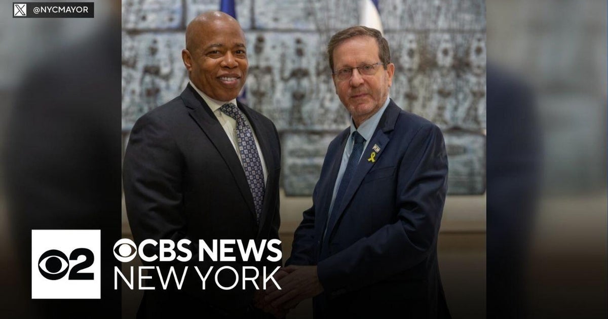 Adams discusses fight against antisemitism on trip to Israel - CBS New York