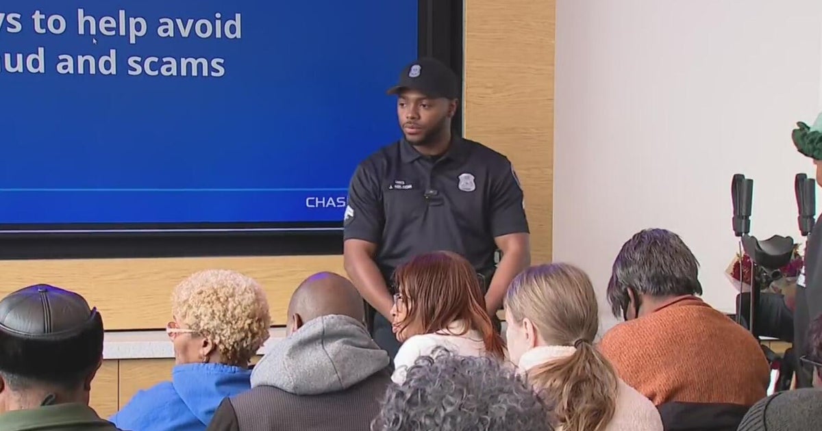 Detroit police and Chase hold scam prevention workshop - CBS Detroit