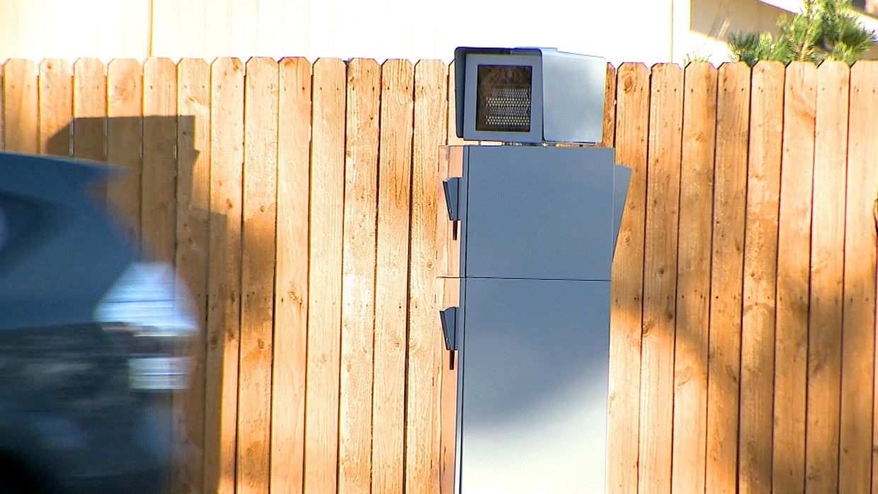 Aurora deploys mobile speed cameras to slow Colorado drivers - CBS Colorado