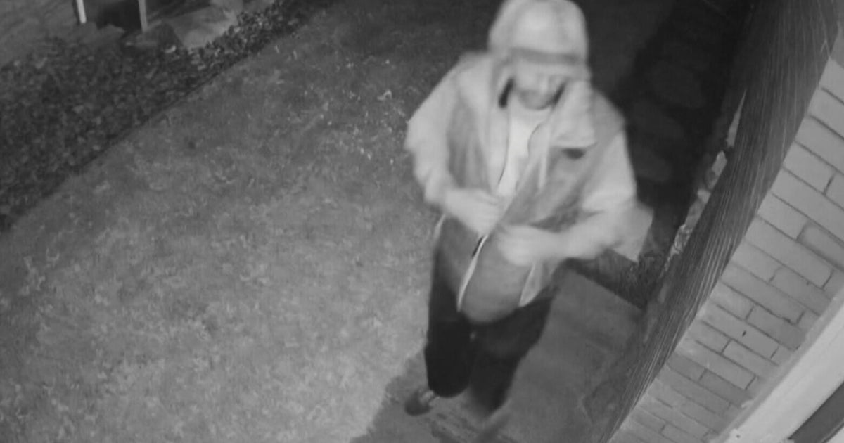 Boulder police search for prowler peeking into women's homes in ...