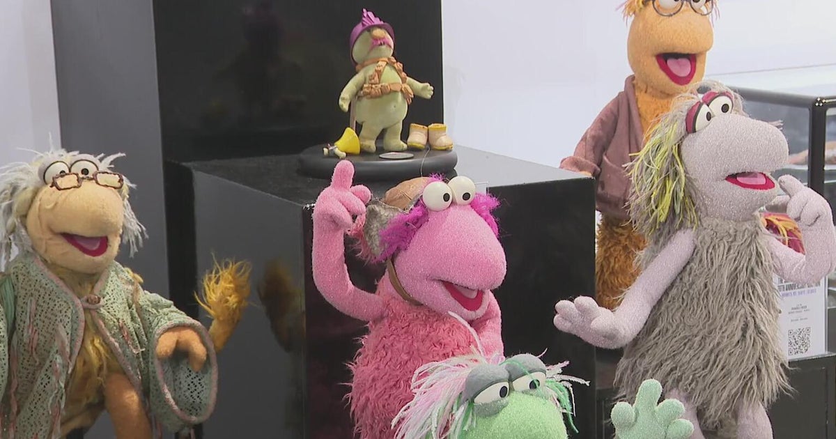 Own a piece of muppet history: Jim Henson Company opens iconic archives for auction - CBS Texas