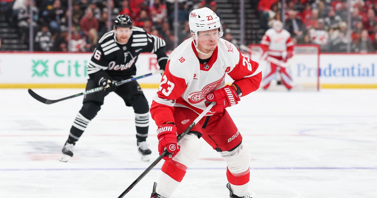 Detroit Red Wings fall short in 4-3 loss to New Jersey Devils - CBS Detroit