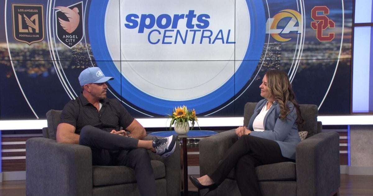 From Running Routes to Running Drugs: "Cocaine Quarterback" Shares His ...