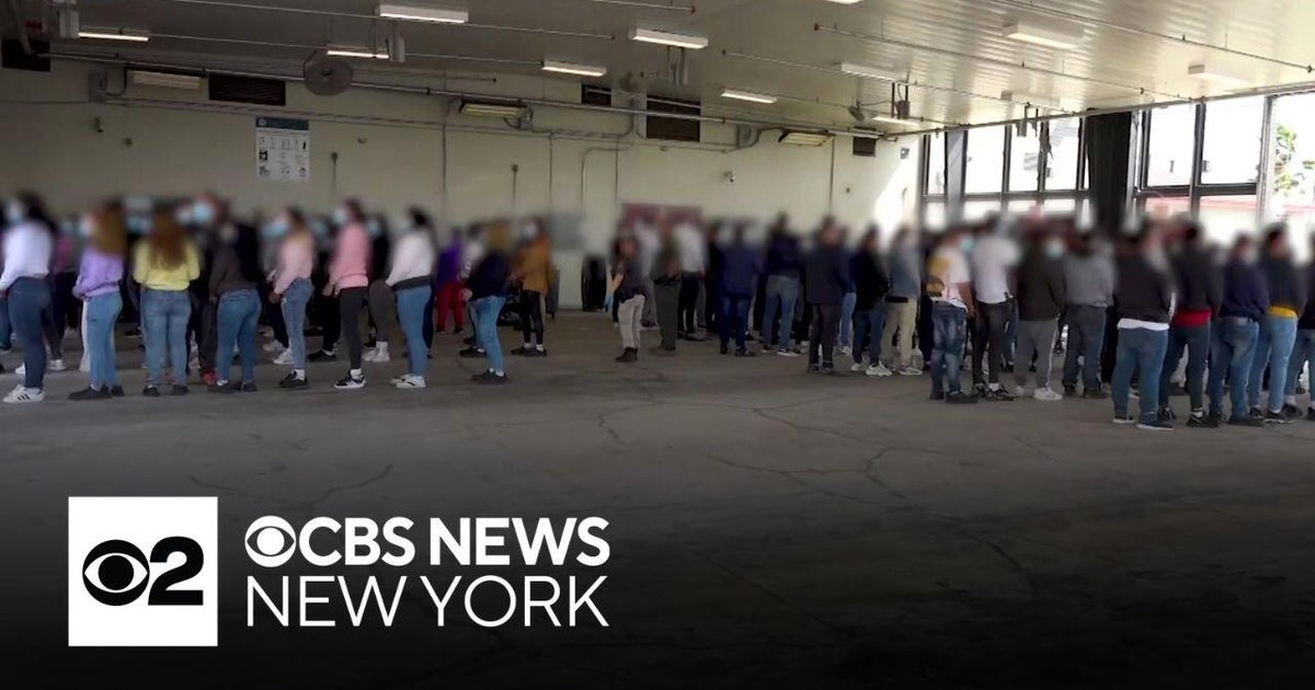 Pause in asylum applications draws criticism - CBS New York