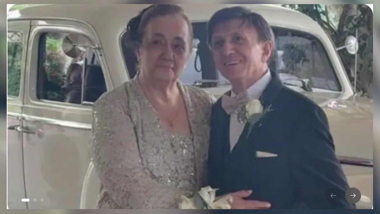 Son fatally stabbed parents at A&A Deli in Bethpage, N.Y., police say ...