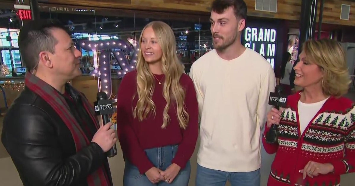Evan and Kaylen Carter help lead Rangers’ Toy Drive for North Texas ...