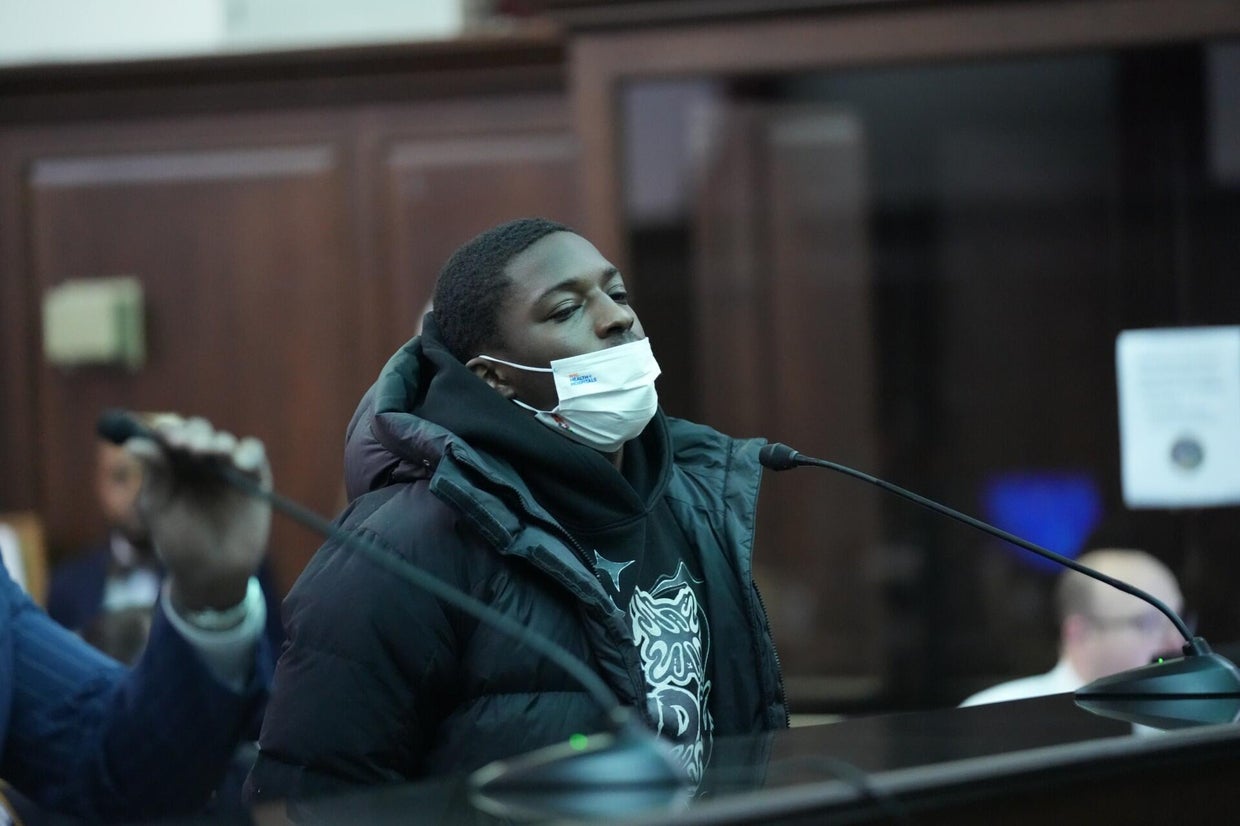 Suspect charged with attempted murder in shooting of New York Jets ...
