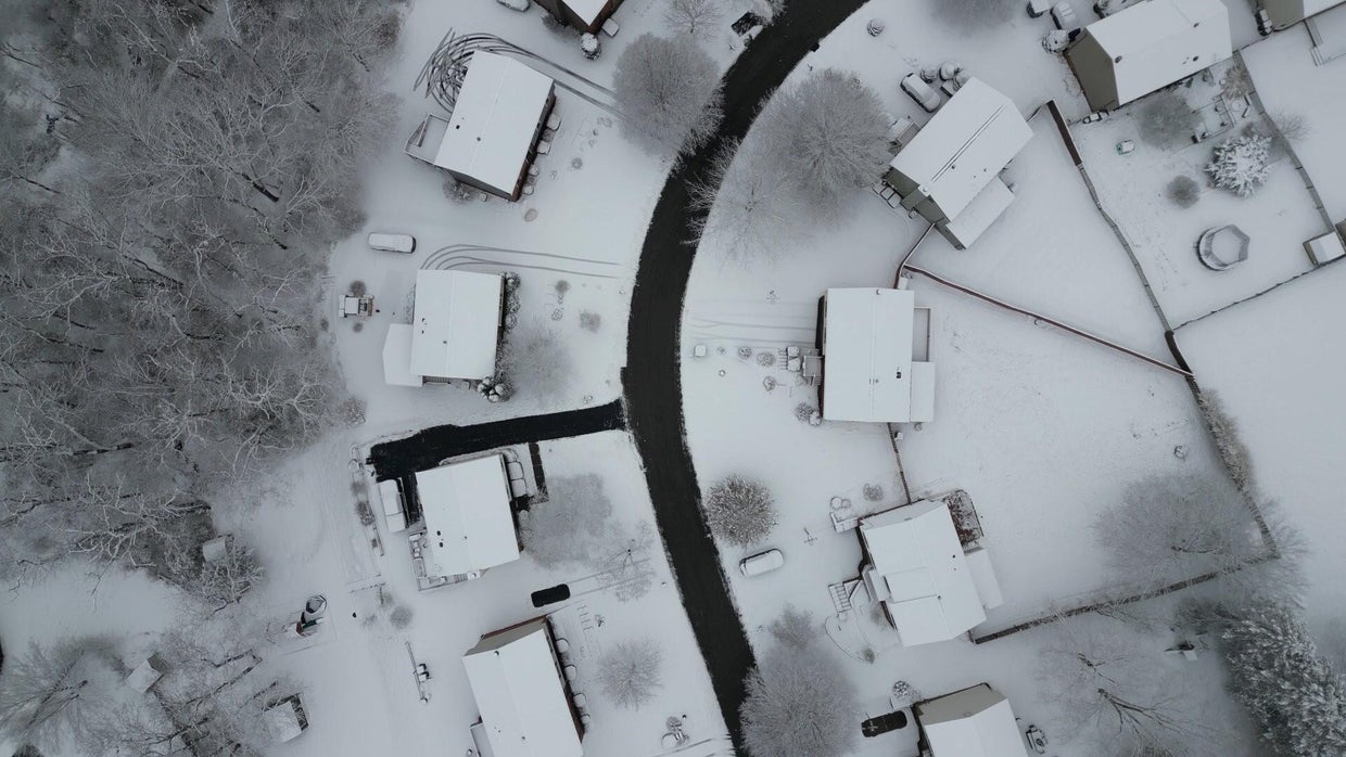 Which Pittsburgh generation owns the bragging rights to snowfall? Hey ...