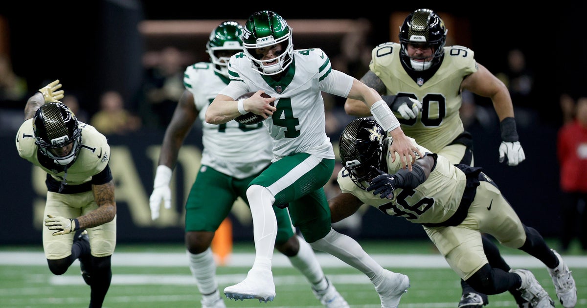 Jets' offense again nonexistent, Brady Cook sacked 8 times in loss to ...