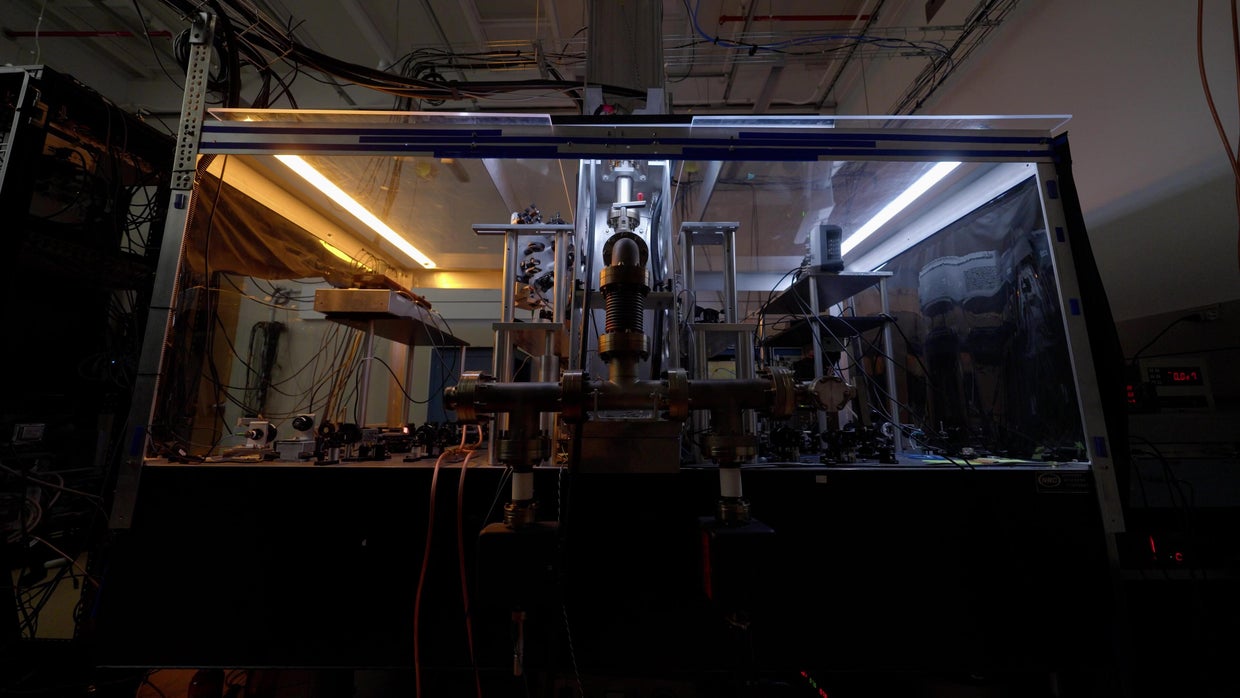 Power outage in Boulder area affects atomic clock, "Time is not broken ...