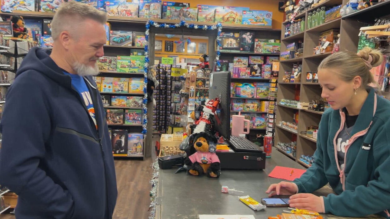 Colorado businesses push through power outages during holiday season ...