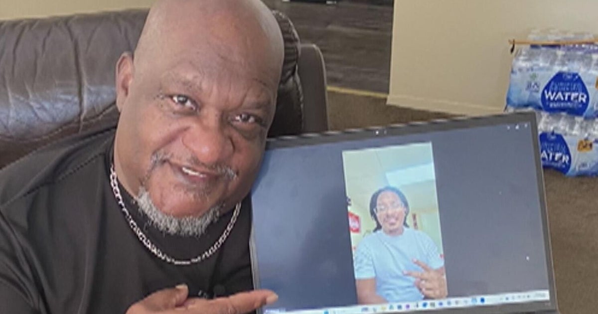 Father, son reunited after decades apart - CBS Detroit