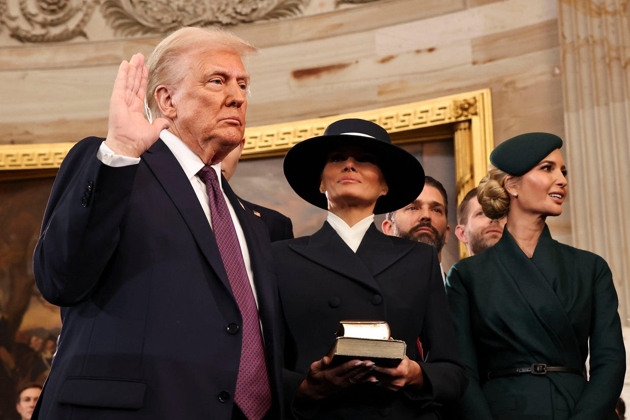 Photos show the year in politics as Trump brought change to America in ...