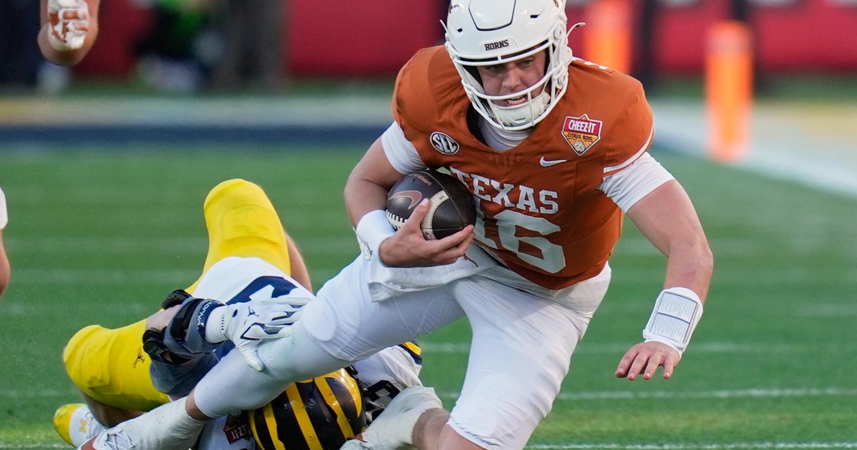 Manning uses arm and legs to lead Texas to Citrus Bowl win over ...