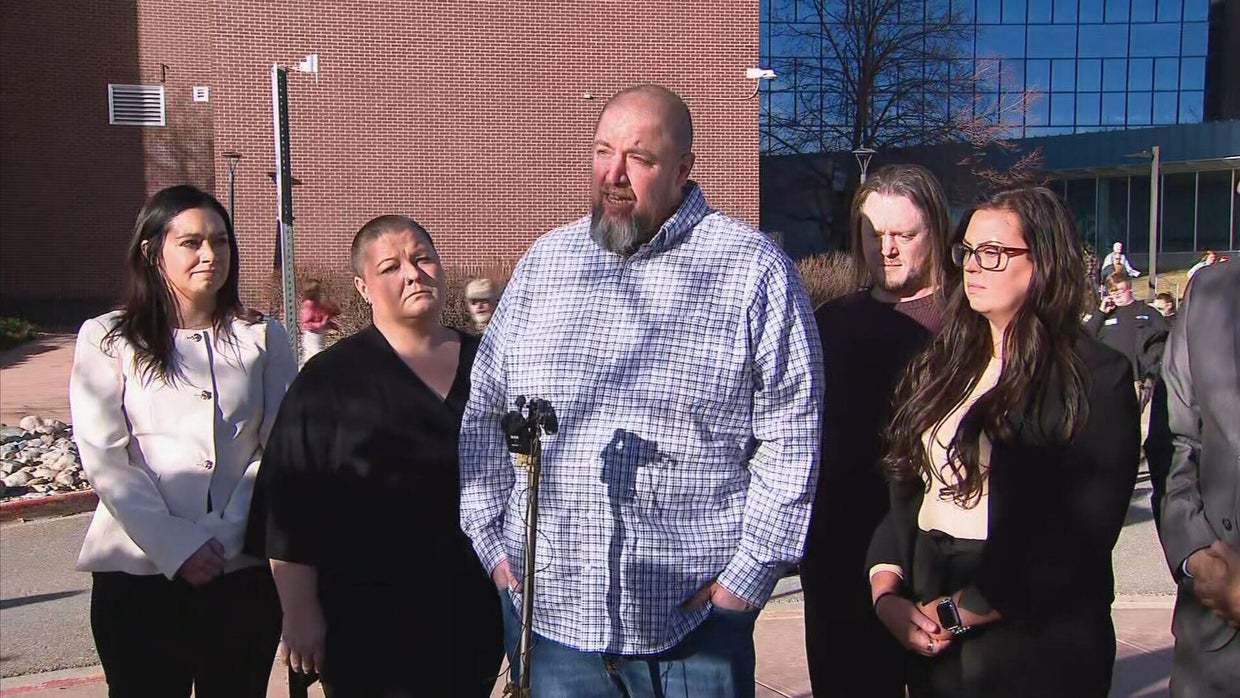 Littleton Public Schools settles lawsuit brought by three Colorado ...