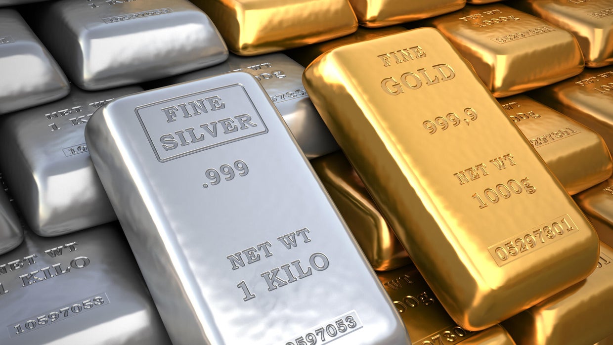 Gold vs. silver investing: 5 big differences to know this January - CBS ...