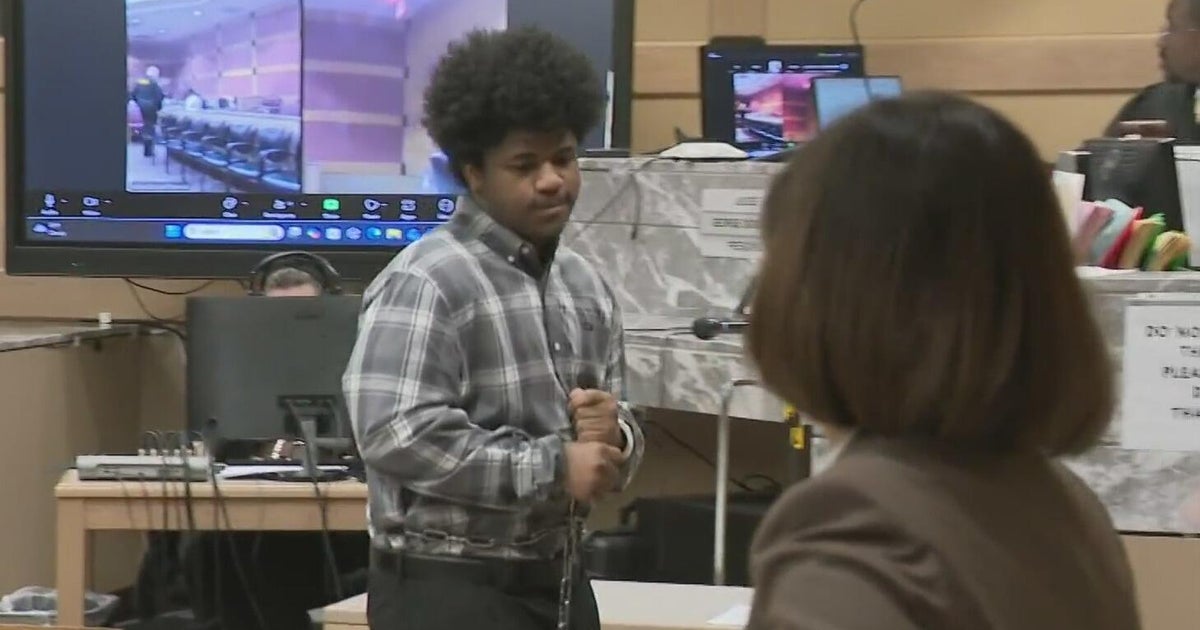 Broward teen who killed Deerfield Beach High football player sentenced ...