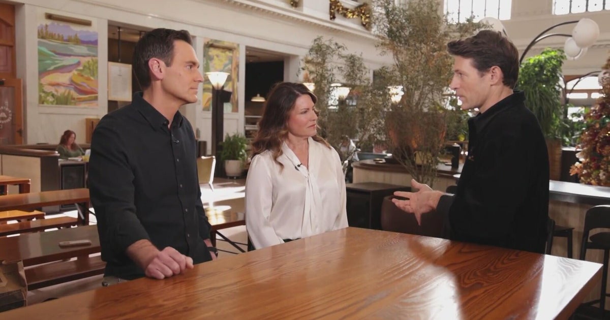 Union Station in Denver hosts CBS Evening News with Tony Dokoupil - CBS ...