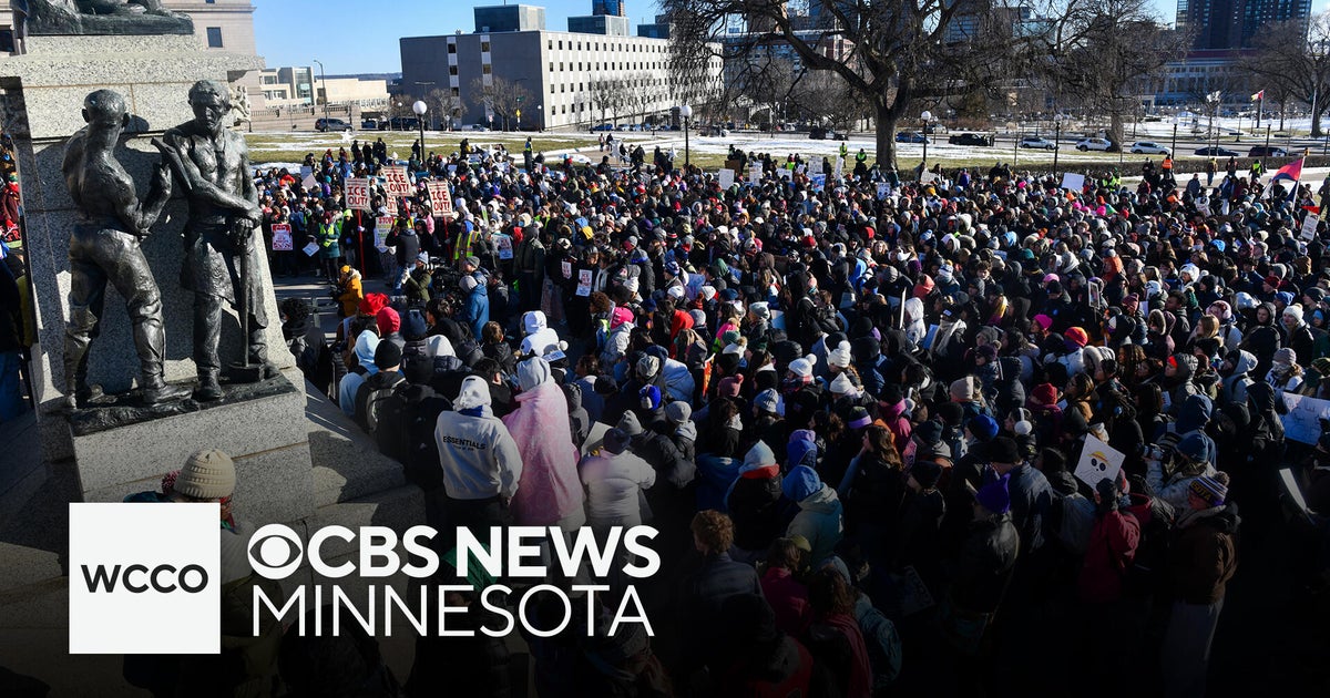 Students walk out of class, march to Minnesota State Capitol to speak ...