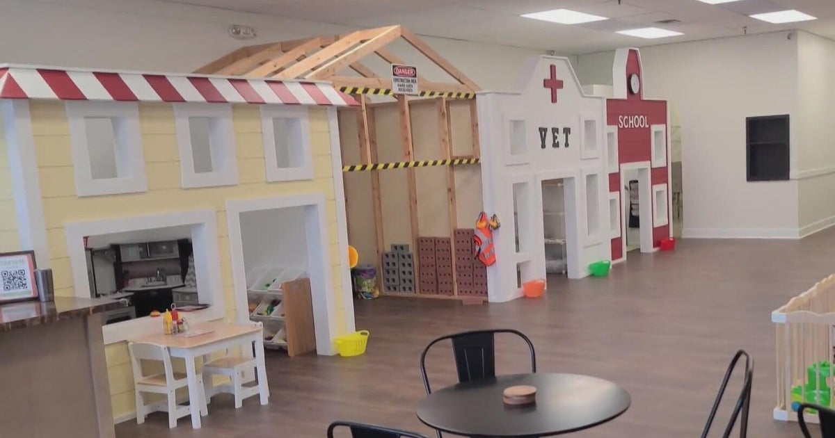 New Pittsburgh-area business combines play space and cafe - CBS Pittsburgh
