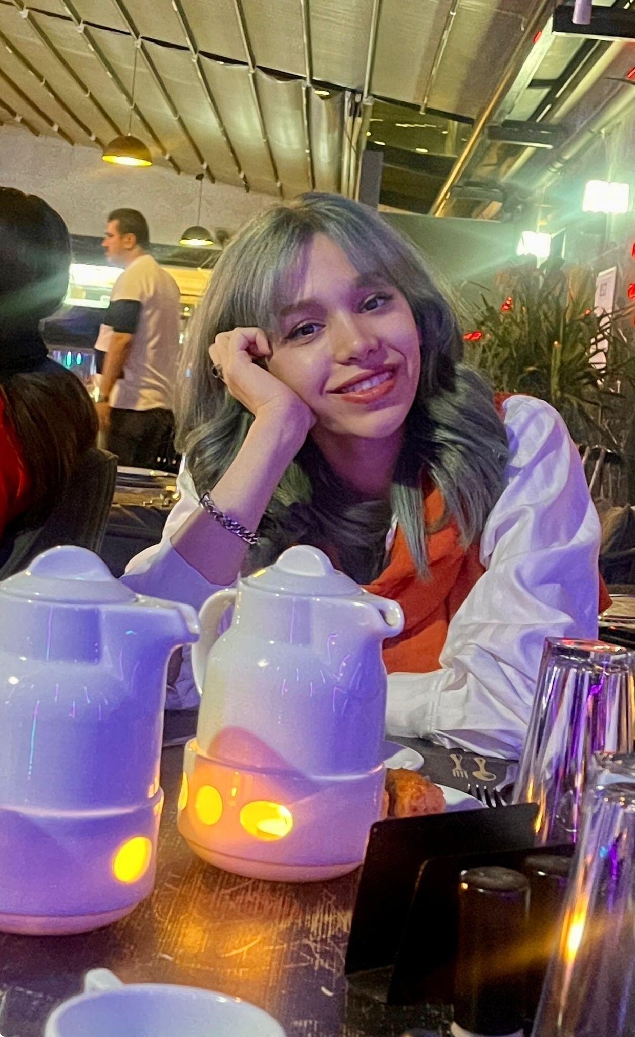 A 23-year-old fashion student was killed in Iran's protests. Her mother ...