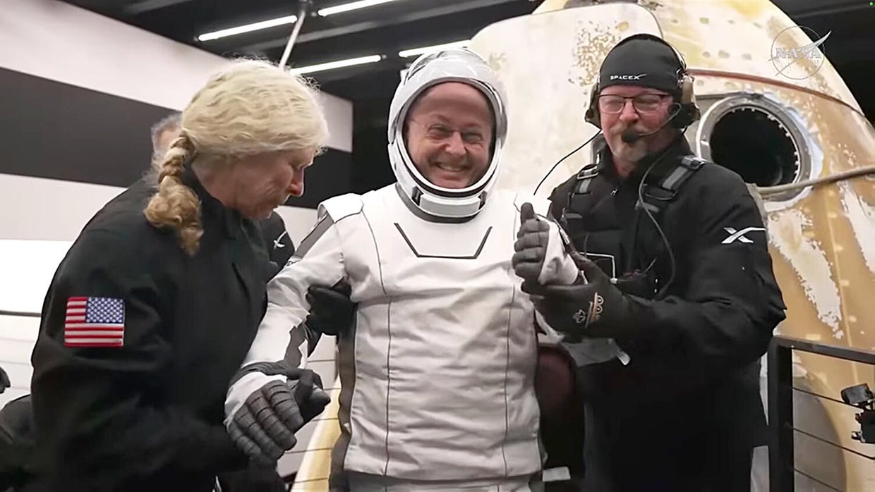 4 space station crewmates back on Earth after medical issue cut mission ...
