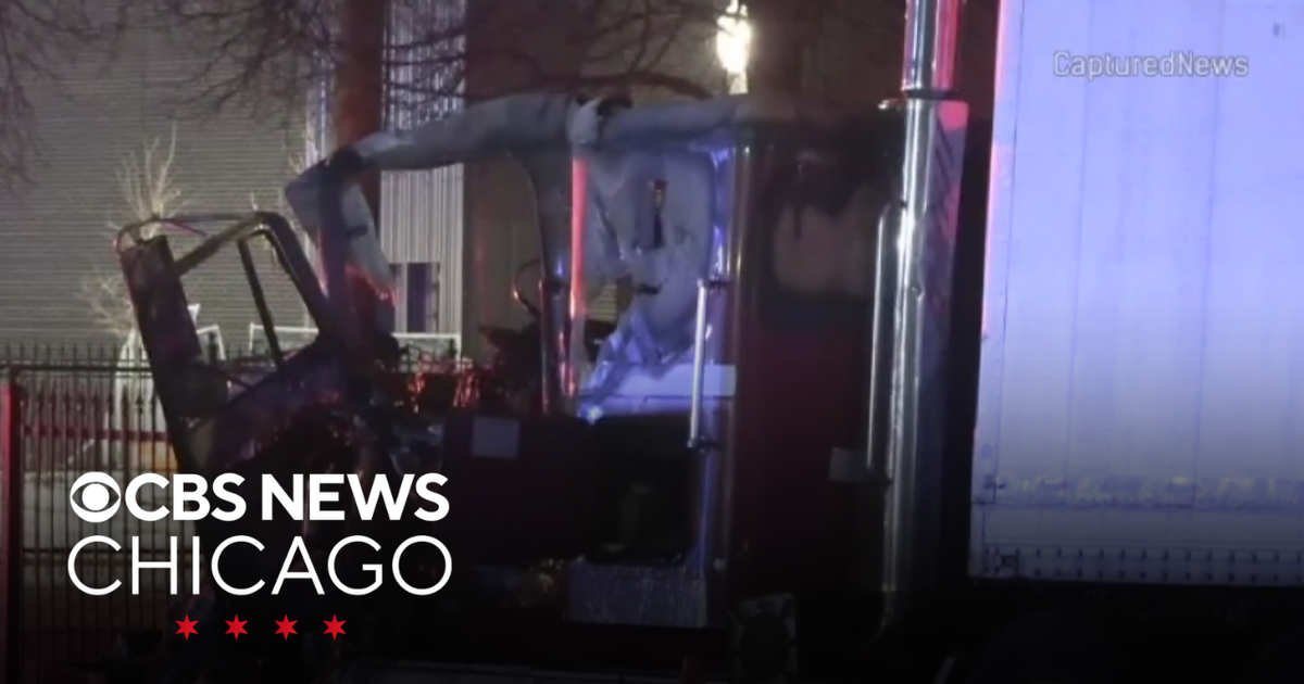 1 person killed when semi-truck catches fire in Chicago's Pullman ...
