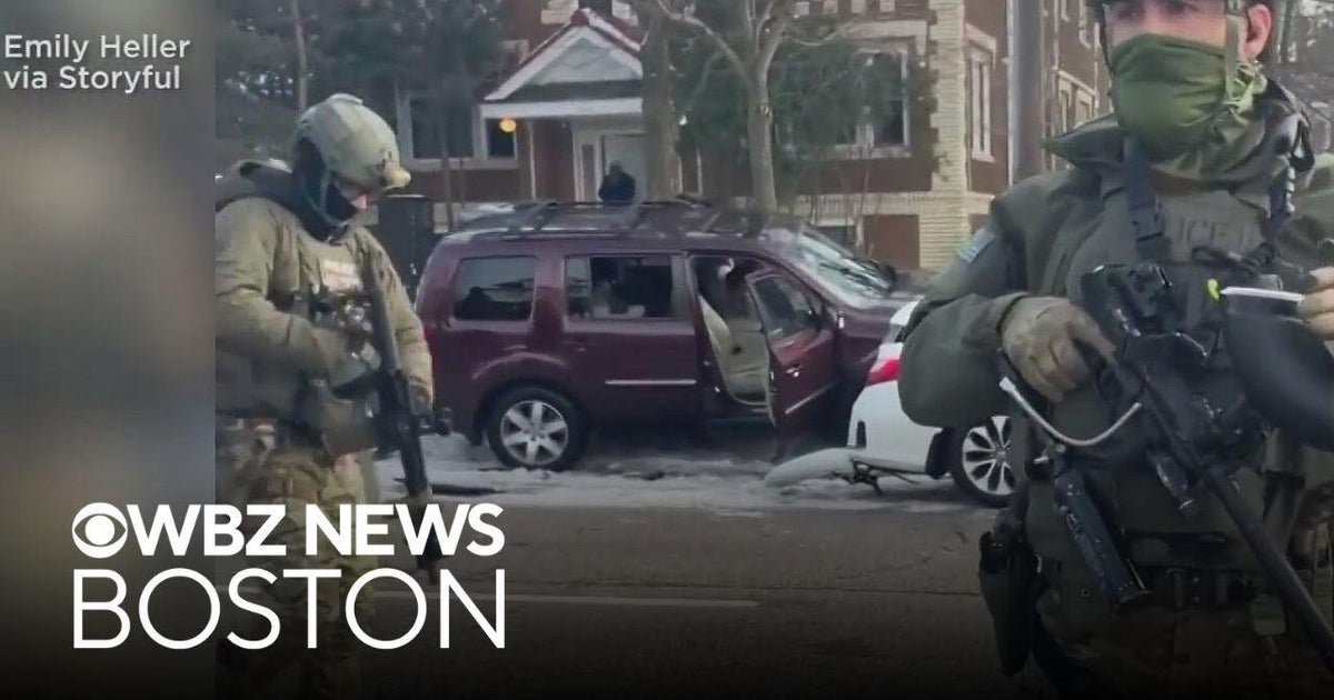 Renee Good shot in head, arm, chest, according to Minneapolis fire ...