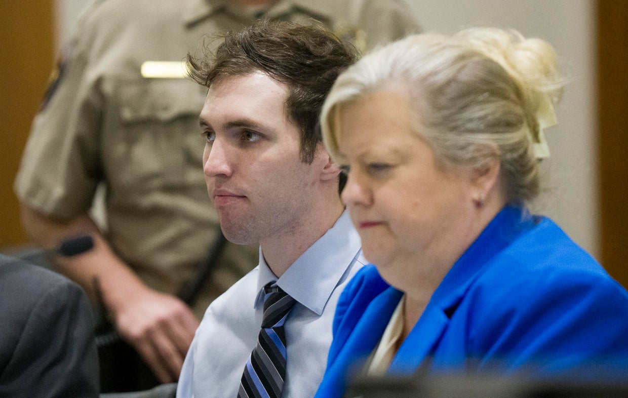Charlie Kirk's accused killer Tyler Robinson asks judge to disqualify ...