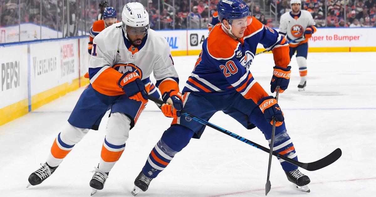 Islanders beat Oilers on Duclair's late goal, Sorokin's NHL-leading 5th ...