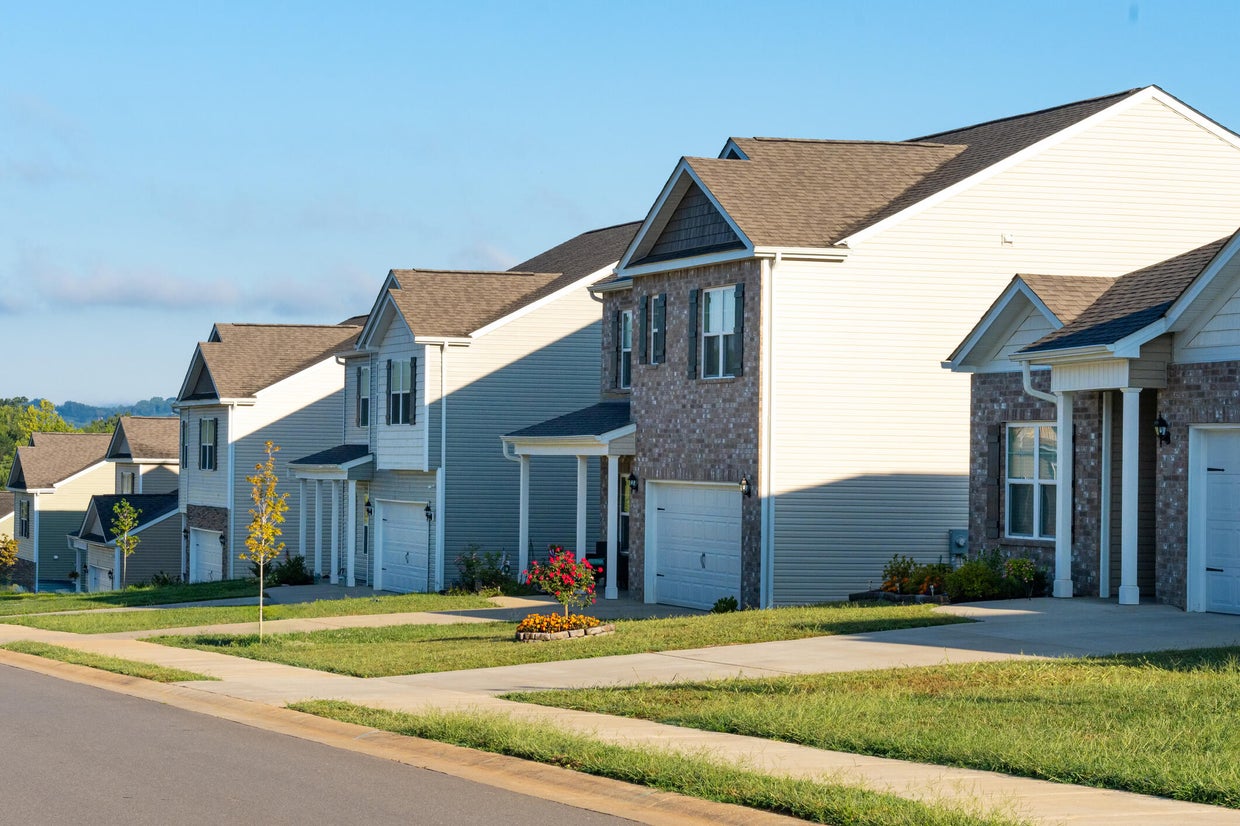 What are today's mortgage interest rates: January 16, 2026? - CBS News