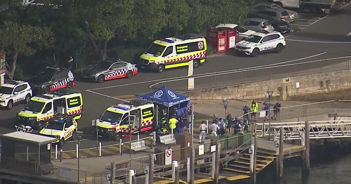 Shark attacks shut Australian beaches - CBS Miami