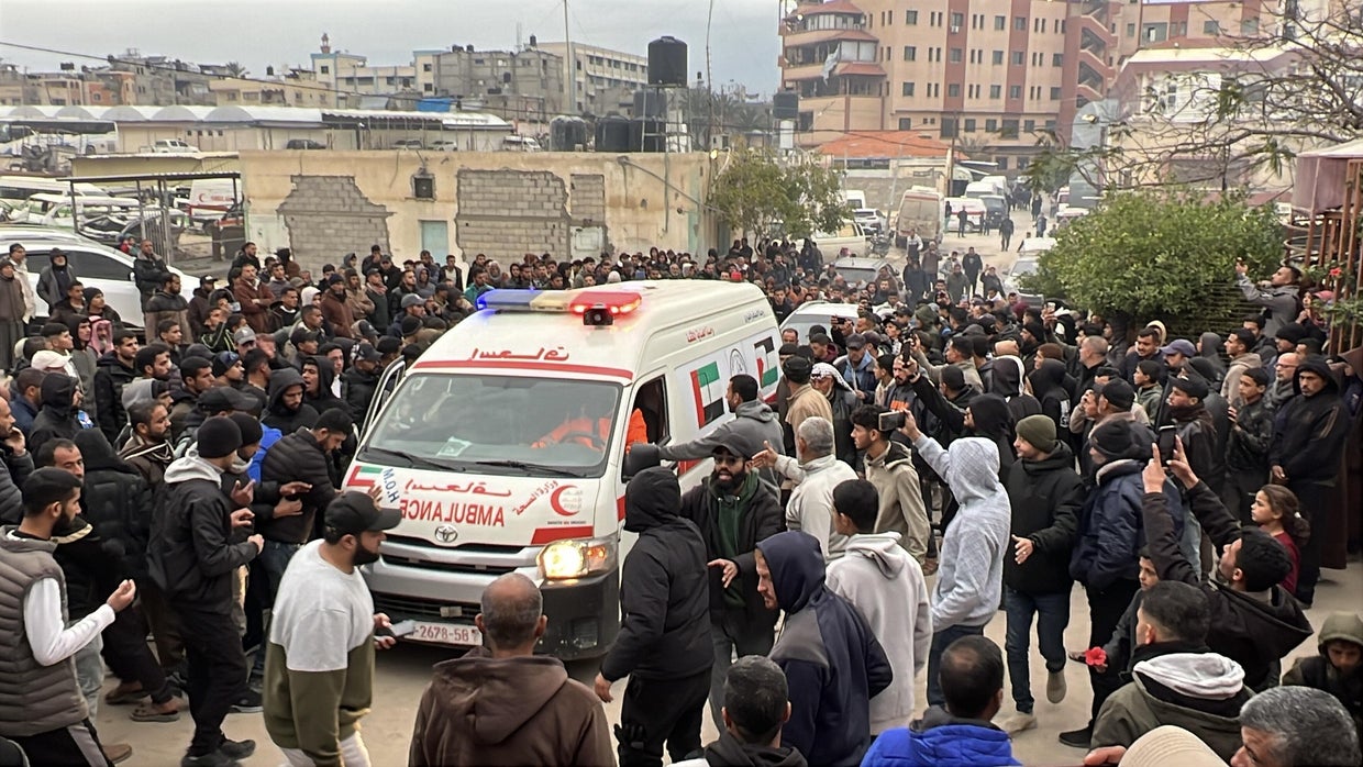 3 journalists killed in Israeli airstrike in Gaza, including cameraman ...